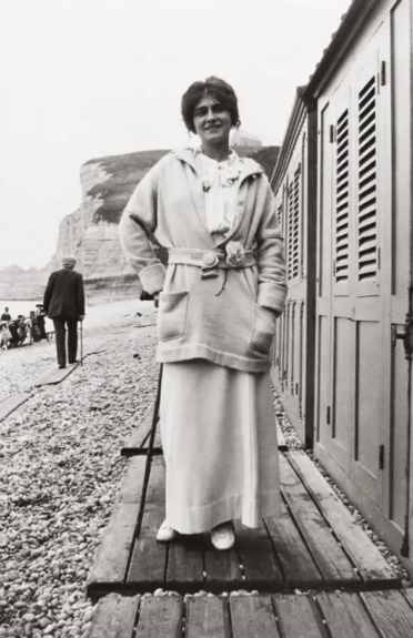 Camellias and Chanel: A Timeless Floral Connection – Lena’s World